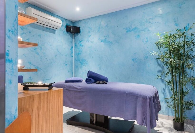 Hotel Torre Azul & Spa Adults Only en El Arenal | Destinia