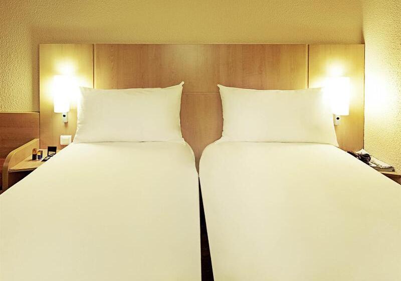 B&b Hotel Le Mans Centre Cathédrale - サルト