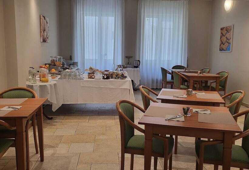 Hôtel Lux - Alessandria
