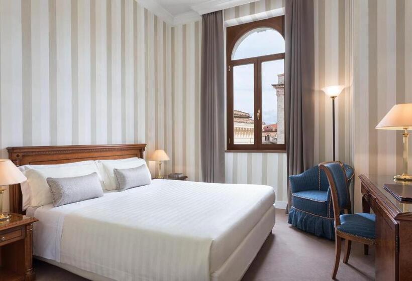 Hôtel Sina Brufani - 佩魯賈