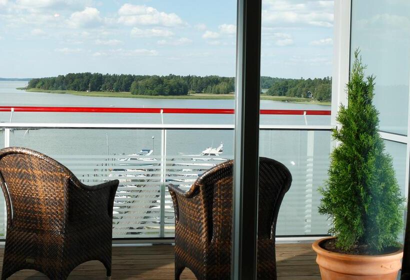 Resort Naantali Spa - 楠塔利