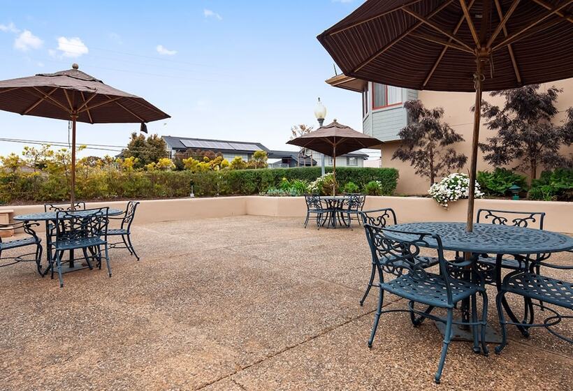 Hotel Victorian Inn en Monterrey | Destinia