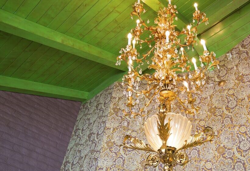 Hotel Madonna Inn en San Luis Obispo | Destinia