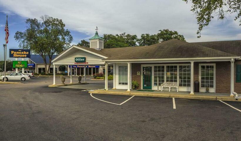 Hotel Ambassador Inn en Fayetteville | Destinia