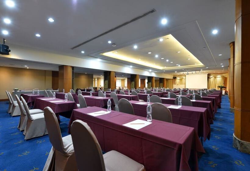 Twin Towers, hotel en Bangkok - Nautalia Viajes