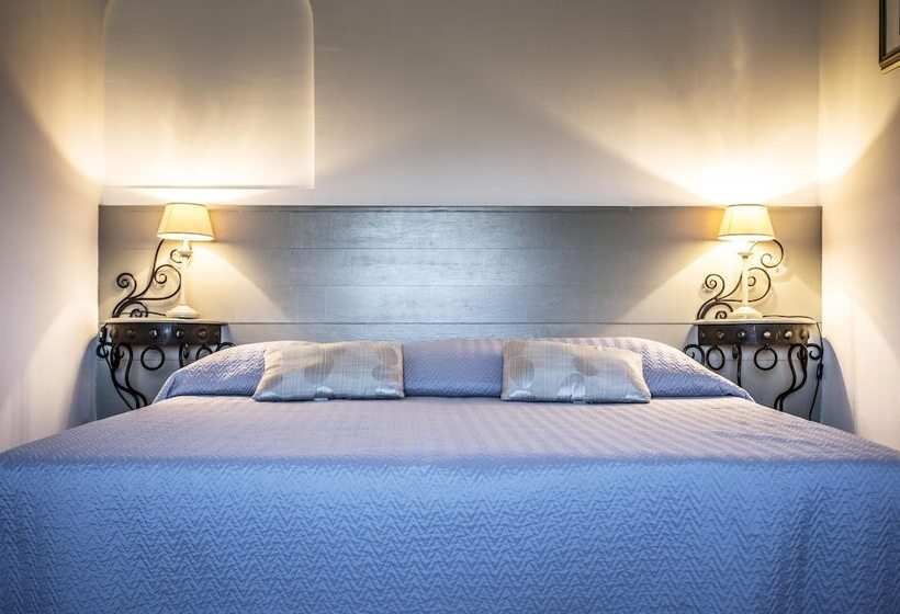 Le Roc E Fiori Hotel Teritoria - Porto-Vecchio