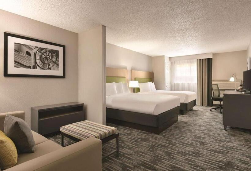 Hotel Country Inn & Suites By Radisson, Port Clinton, Oh en Port ...