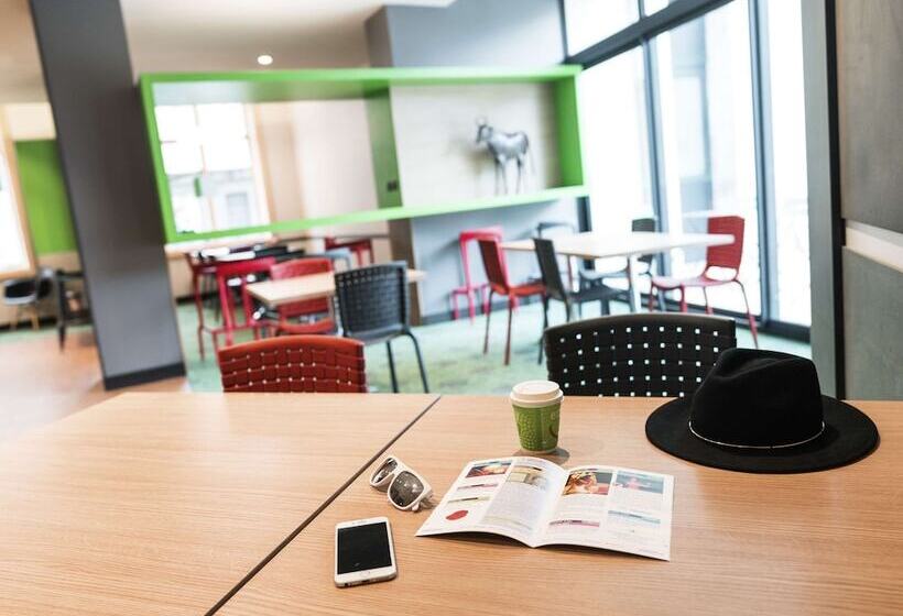 Hôtel Ibis Styles Moulins Centre - Moulins