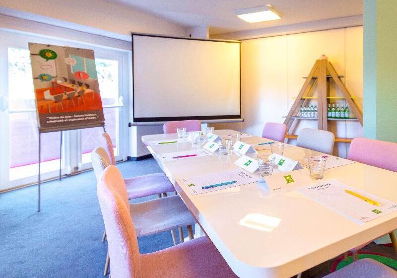 Hôtel Ibis Styles Fréjus St Raphael - Fréjus