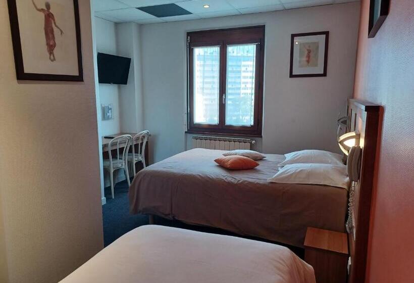 Hôtel Logis Hôtel Restaurant Bellevue Annecy - Annecy