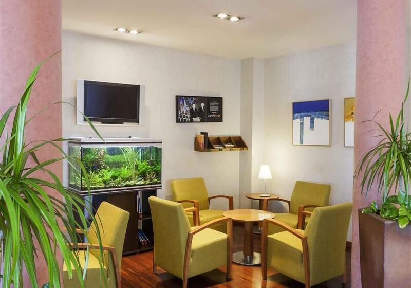 Hotel Ibis Valencia Bonaire Aeropuerto en Aldaia | Destinia