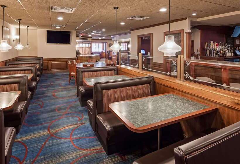 Hotel Best Western Greenfield Inn em Allen Park desde 49 €| Destinia