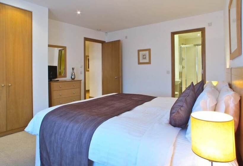 Native Kings Wardrobe en Londres | Destinia