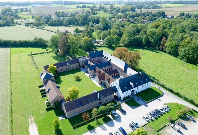 Hôtel Apart Le Manoir Du Capitaine à Feluy à partir de 49 €,| Destinia