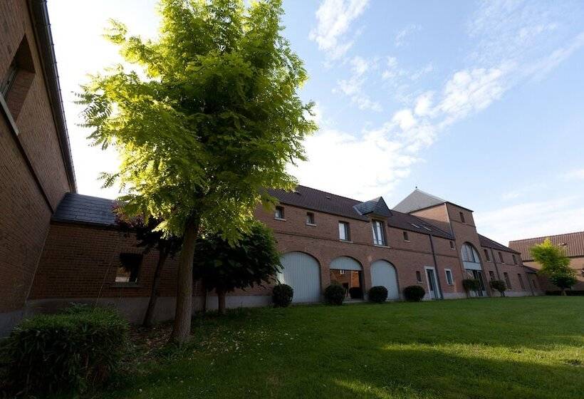 Hôtel Apart Le Manoir Du Capitaine à Feluy à partir de 49 €,| Destinia