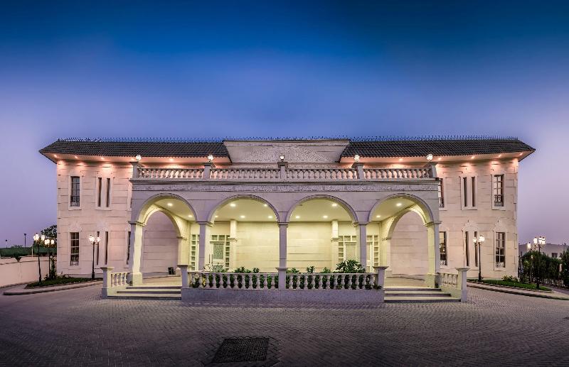 Hotel Holiday Inn Riyadh Izdihar in Riyadh, starting at £51 | Destinia