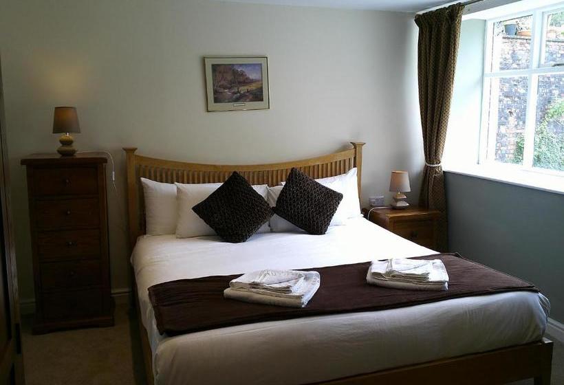 Hotel The Crown, Corwen: las mejores ofertas con Destinia