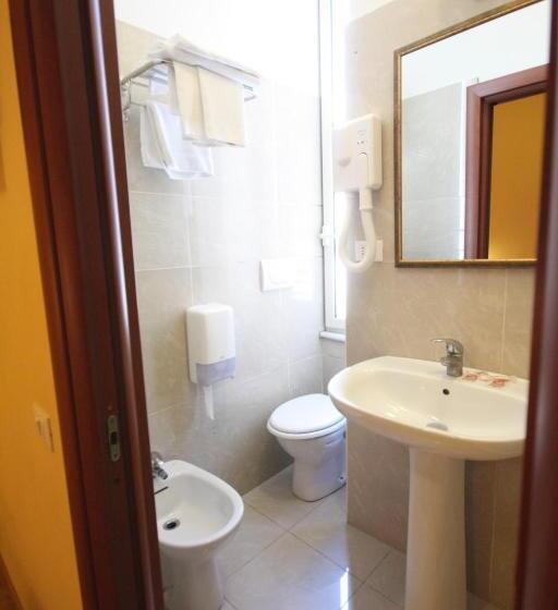 Hotel Termini en Roma desde 23 € | Destinia