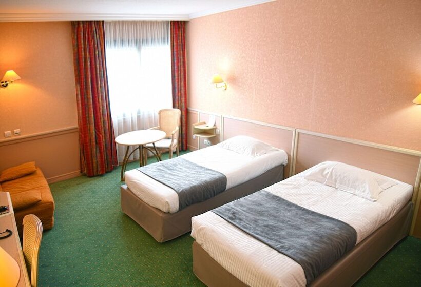 Hotel Logis Lyon Est Porte De L Ain - Beynost