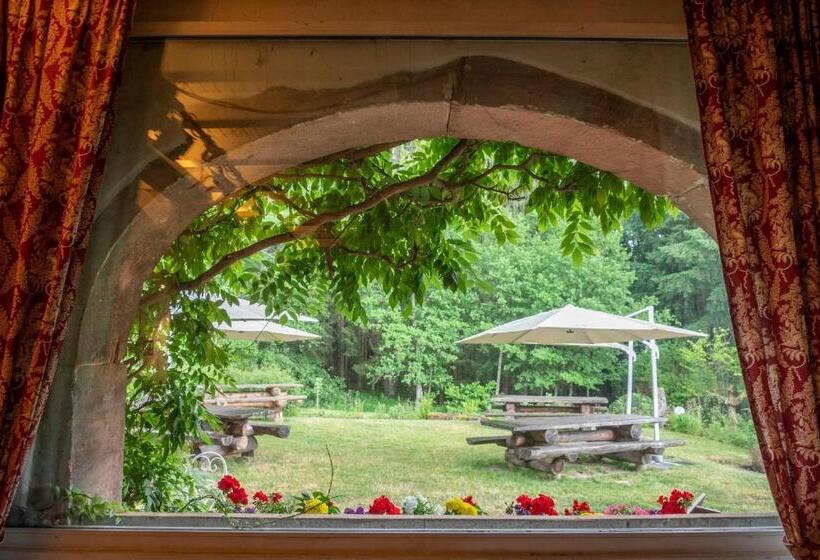 La Bourgonce, הוסטל Auberge De La Cholotte: ההצעות הטובות עם Destinia