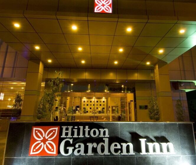الرياض, فندق Hilton Garden Inn Riyadh Olaya : أفضل العروض مع دستينيا