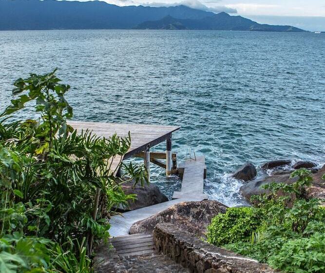 Mongaguá, بنسيون Vila Toro Guest House : أفضل العروض مع دستينيا