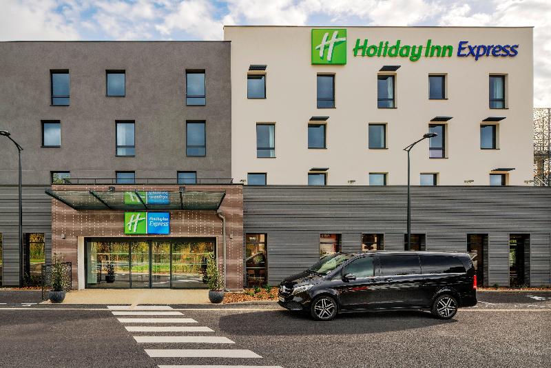Hôtel Holiday Inn Express Marne La Vallée Val D Europe, An Ihg - Bailly-Romainvilliers
