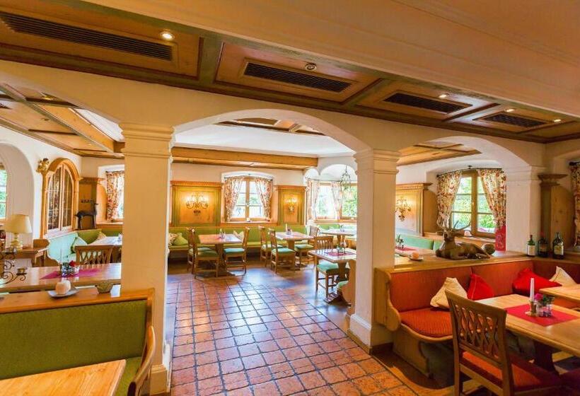 Hotel Deva Villa Mittermaier in Reit im Winkl, starting at £38 | Destinia