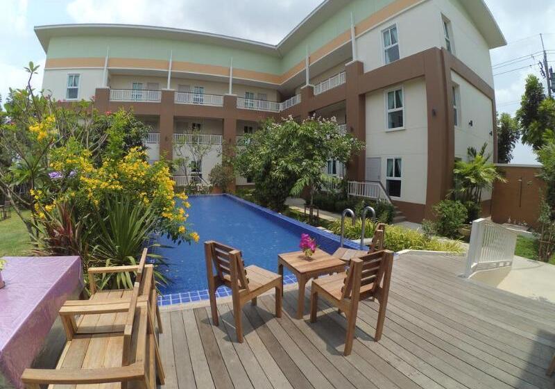 Utiny Boutique Home Suvarnabhumi Bangkok, hotel en Bangkok - Nautalia ...