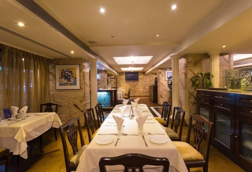 Hotel Ginger Thane a Thane a partire da 25 €| Destinia