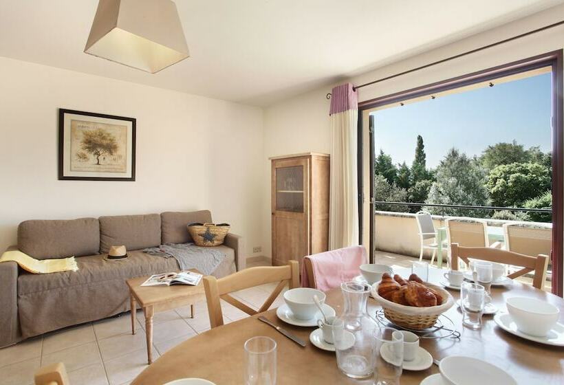 Hôtel Résidence Odalys Les 4 Soleils - Roussillon