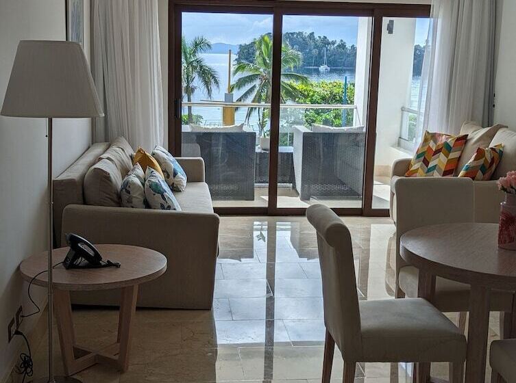 Hacienda Samana Bay Hotel & Residence 在Samana, 价格在 ￥ 529| Destinia