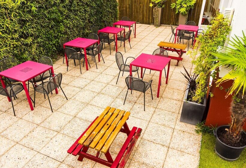 Hotel Ibis Budget Issy Les Moulineaux Paris Ouest - Issy-les-Moulineaux