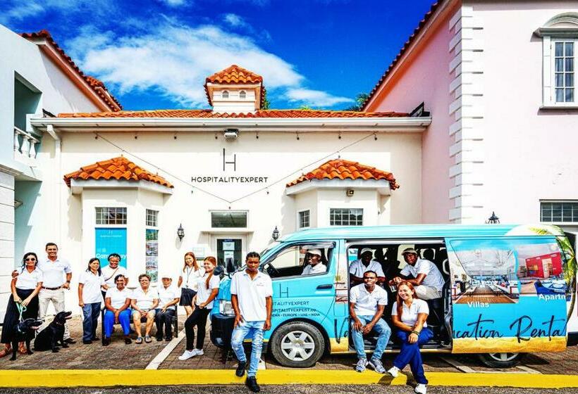 旅馆 Hospitality Expert Mccartney Tour Pool Bar Beach 在Montego Bay, 价格在 ￥ ...