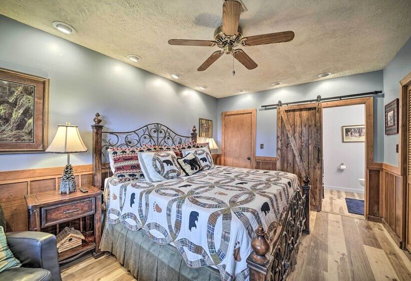 Bryson City Cabin W/ Hot Tub ~ 10 Mi To Dtwn! en Maple Springs | Destinia