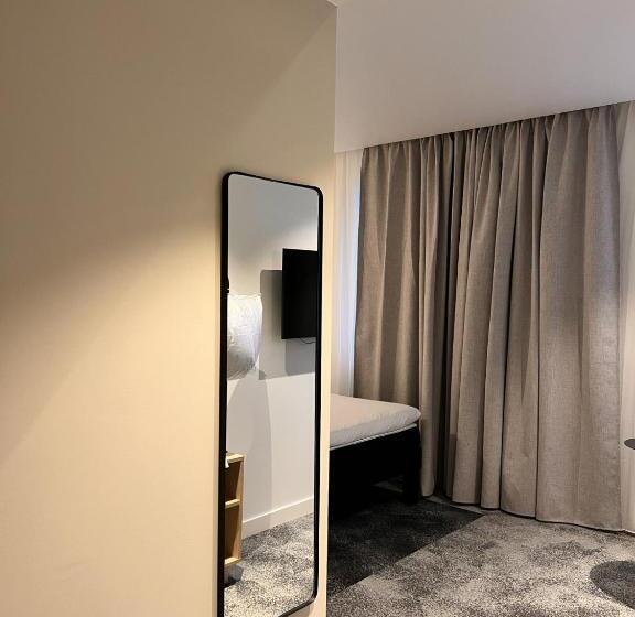 Hotel Ibis Rouen Centre Rive Droite Pasteur - Rouen