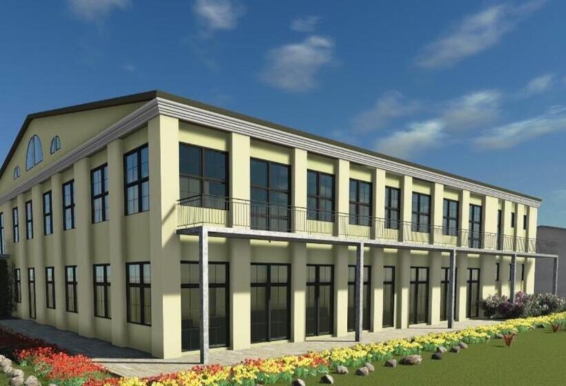 Capsule Hotel Fox Box Ii Capsule Apt Open Feb 2024 in Dresden, starting ...