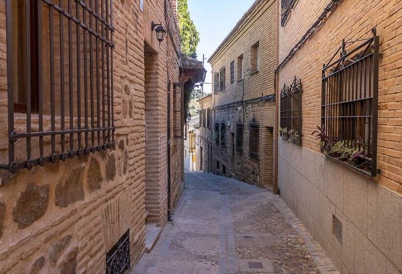 Casón De Los López Apartments - Toledo, España