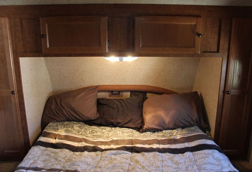 Orange City, בית מלון כפרי Orange City Rv Resort: ההצעות הטובות עם Destinia