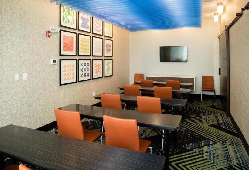 ホテル Holiday Inn Express North Augusta, North Augusta: Destiniaでお得な割安購入