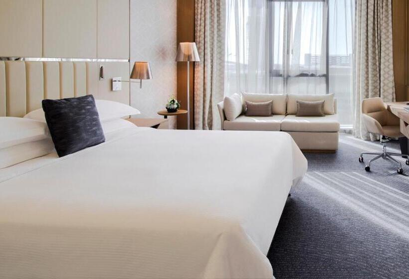 Hotel Pearl Rotana Capital Centre - Abu Dhabi