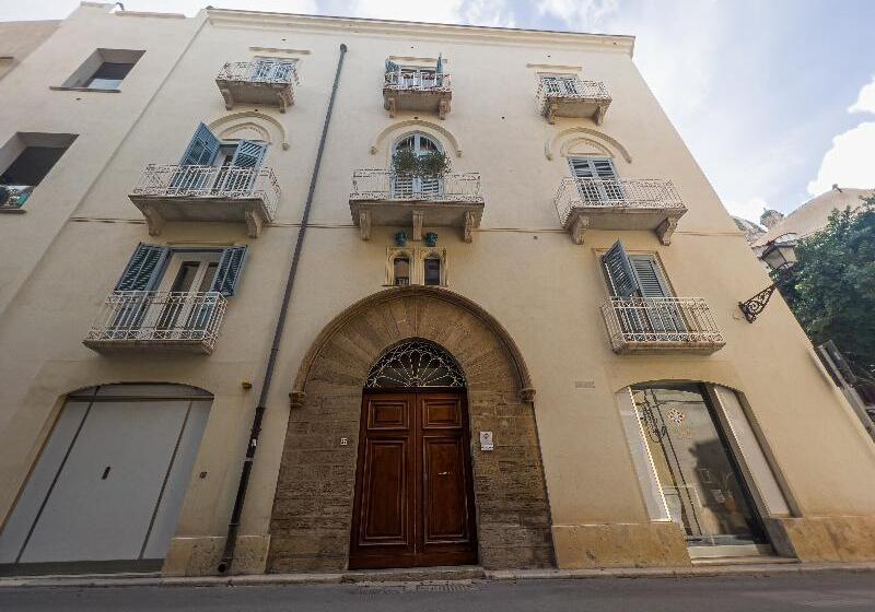 Zibibbo Suites &S   Aparthotel In Centro Storico A Trapani - Trapani