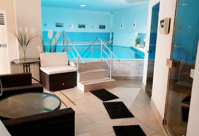 ホテル Megas Palace Bankya, ソフィア (ブルガリア): Destiniaでお得な割安購入