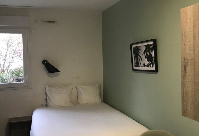All Suites Appart Hôtel Massy Palaiseau - Palaiseau