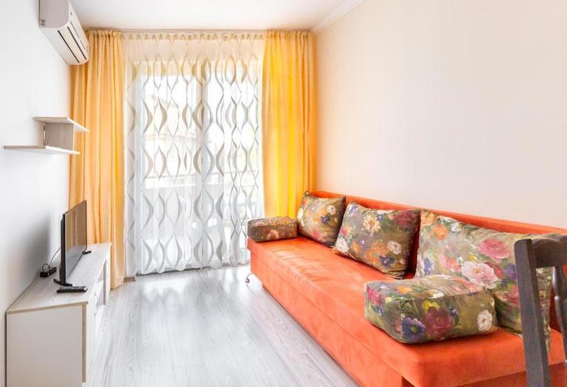 Vip Zone Apartments, Sunny Beach: the best offers with Destinia